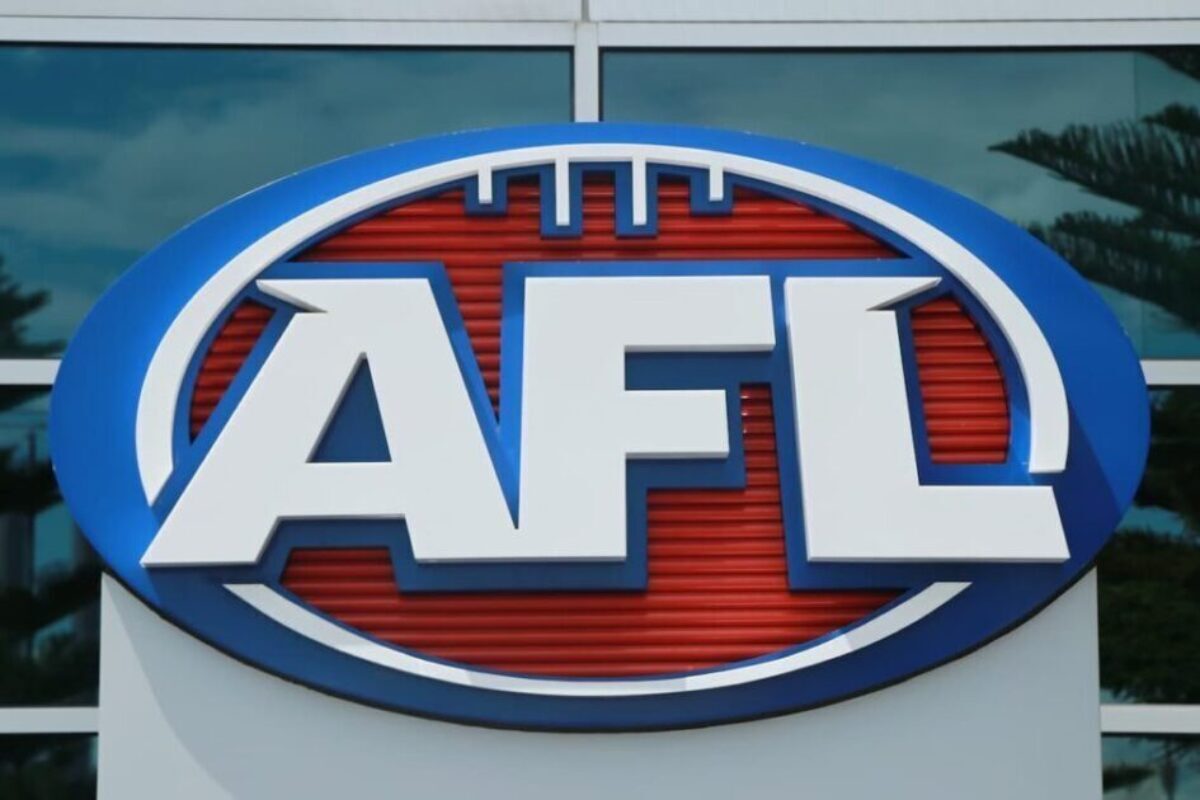 AFL 2025 Highlights: Logan Morris Shines in Brisbane’s Big Win